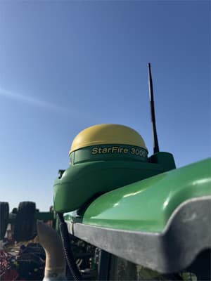 SOLD - John Deere StarFire 3000 Lot No. 231620043 Other Equipment ...