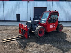 SOLD - 2021 Sky Jack SJ519TH Lot No. 226154369 Construction with 326 ...