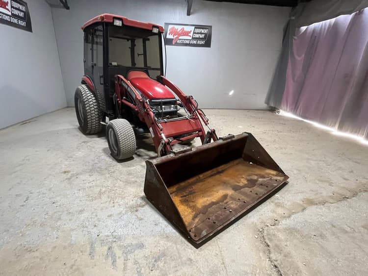 Case IH DX45 Tractors 40 to 99 HP for Sale | Tractor Zoom