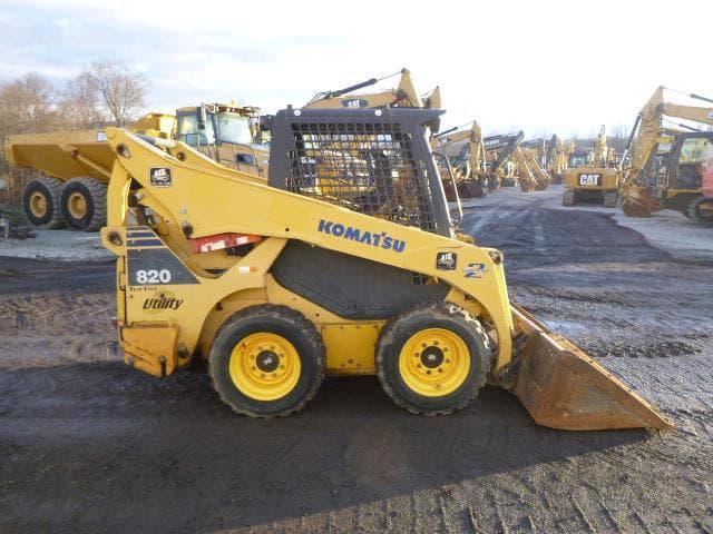 2004 Komatsu SK820 Construction Skid Steers for Sale | Tractor Zoom