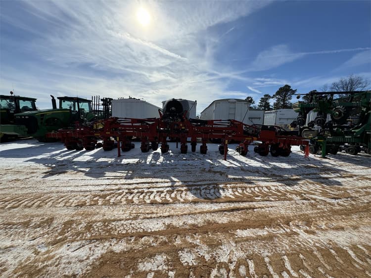Case IH 2130 Planting Planters for Sale | Tractor Zoom