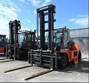 SOLD - 2017 Doosan D120S Lot No. 227675203 Construction with 7,152 Hrs ...