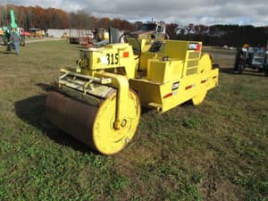 SOLD - Hypac C330B Lot No. 228327751 Construction with 2,774 Hrs ...