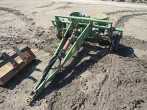 SOLD - John Deere 290 Lot No. 232695685 Planting with 2 Rows | Tractor Zoom