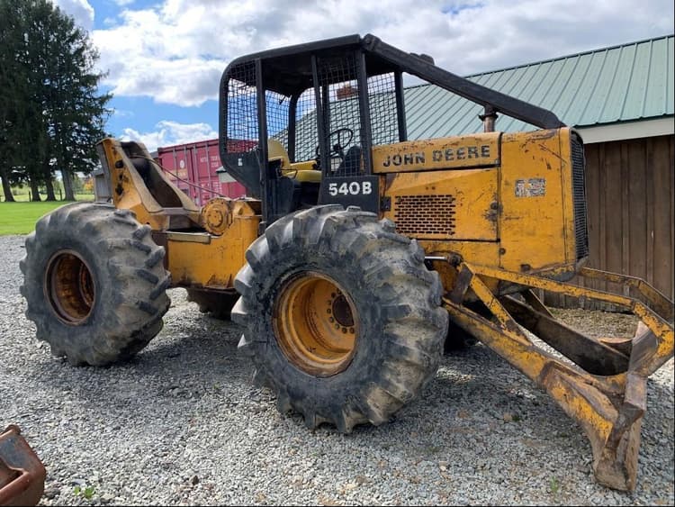 John Deere 540B Construction Skidder for Sale | Tractor Zoom