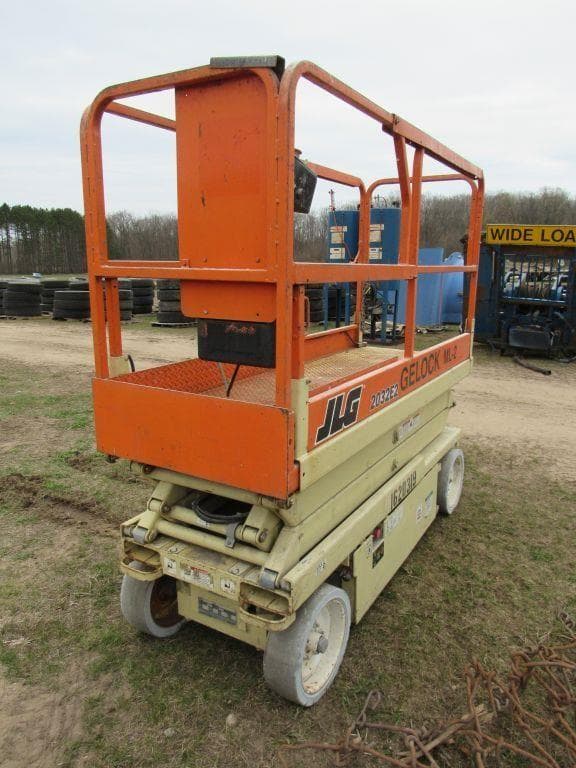 2001 JLG 2032E2 Other Equipment Lifts for Sale | Tractor Zoom