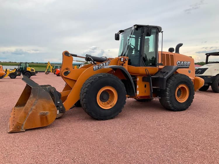 SOLD - 2016 Case 821F Construction Wheel Loaders | Tractor Zoom