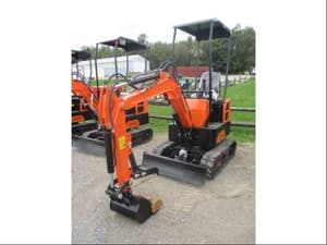 SOLD - 2023 AGT Industrial QH12 Lot No. 228568219 Construction with ...