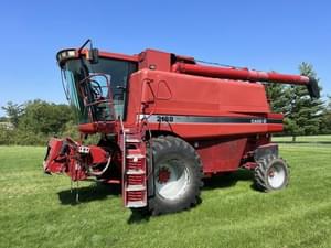 SOLD - Case IH 2188 Combines with 3,998 Hrs | Tractor Zoom