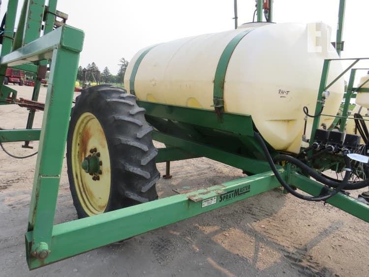 Spraymaster 1000 Chemical Applicators Sprayers - Pull Type for Sale | Tractor Zoom