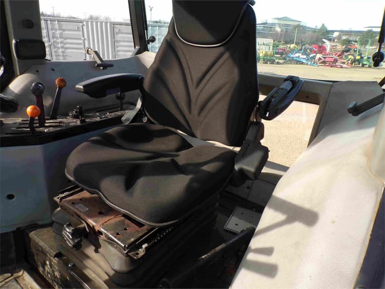 1994 Case IH 5220 Tractors 40 to 99 HP for Sale | Tractor Zoom