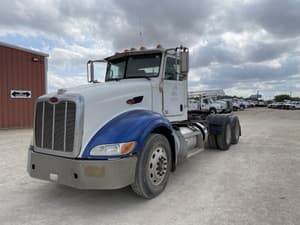 SOLD - Lot # 9507 - 2014 PETERBILT 386 Other Equipment with 288,210 mi ...