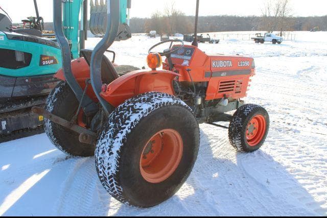 Kubota L2350 Tractors Less than 40 HP for Sale | Tractor Zoom