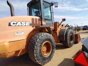 SOLD - Case 621D Lot No. 232756347 Construction with --- Hrs | Tractor Zoom