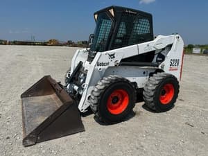 SOLD - Bobcat S220 Lot No. 226188119 Construction with 4,022 Hrs ...