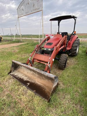 SOLD - Case IH D35 Lot No. 232831923 Tractors with 262 Hrs | Tractor Zoom