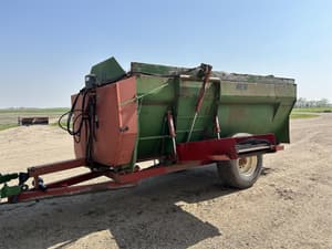 SOLD - Farm Aid 430 Lot No. 234691779 Hay and Forage | Tractor Zoom