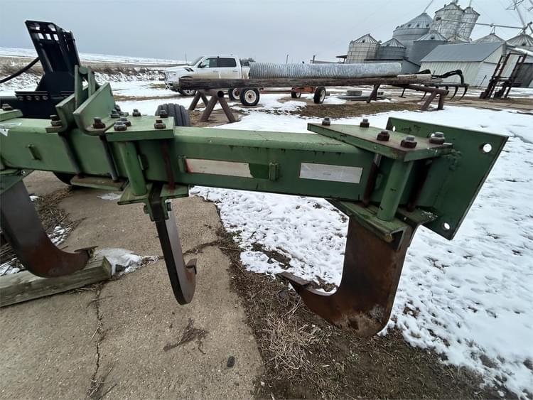 John Deere 915 Tillage Rippers for Sale | Tractor Zoom