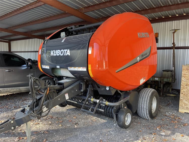 SOLD - Kubota BV4160 Hay and Forage Balers - Round | Tractor Zoom