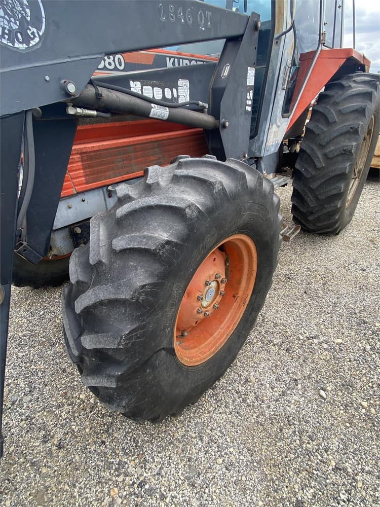 Kubota M9580 Tractors 100 to 174 HP for Sale | Tractor Zoom
