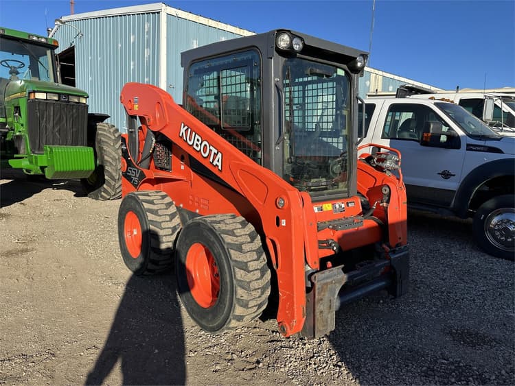 Kubota SSV75 Construction Skid Steers for Sale | Tractor Zoom