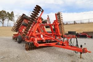 SOLD - Kuhn Krause Excelerator XT 8010 Lot No. 230340263 Tillage with ...