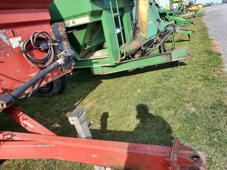 Miller Pro 5300 Harvesting Forage Wagons for Sale | Tractor Zoom