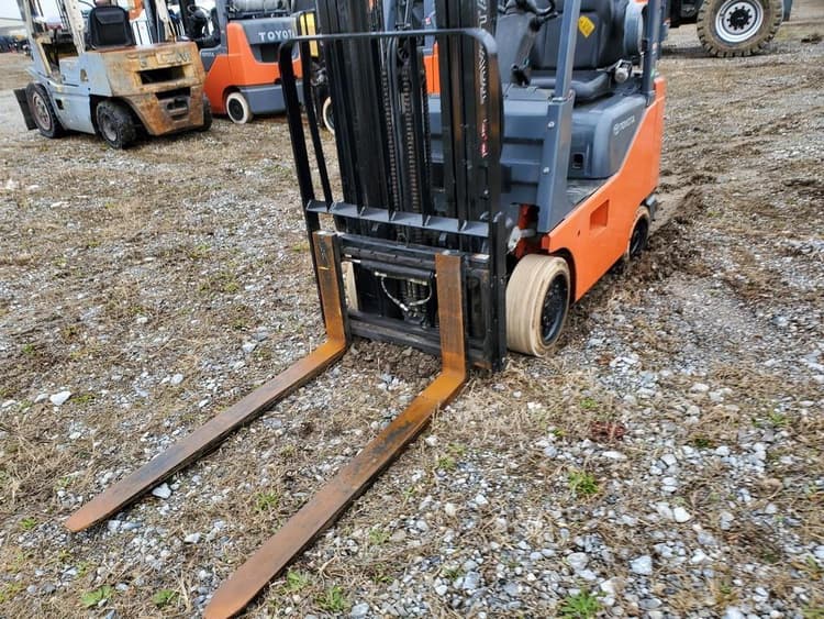 Toyota 8FGCSU20 Construction Forklifts for Sale | Tractor Zoom