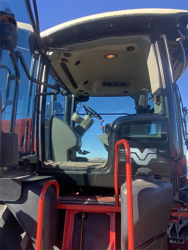 Versatile 375 Tractors 300 to 424 HP for Sale | Tractor Zoom