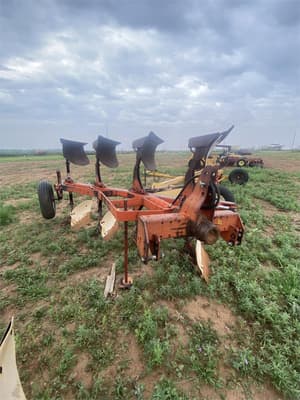 SOLD - White 6342 Lot No. 232823891 Tillage with 4 Bottoms | Tractor Zoom