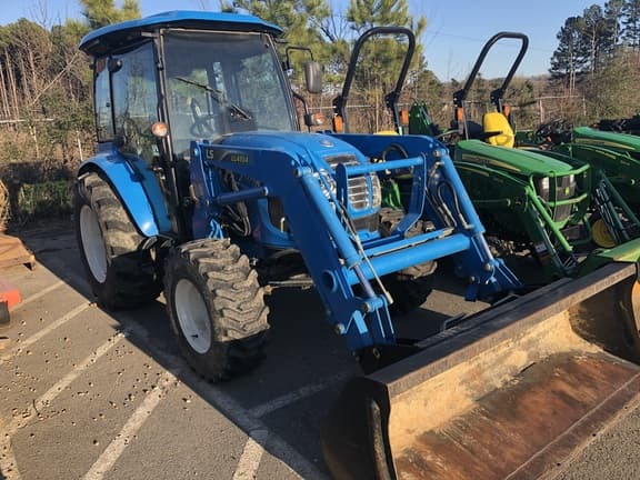 Tractor Zoom - 2017 LS XR4155