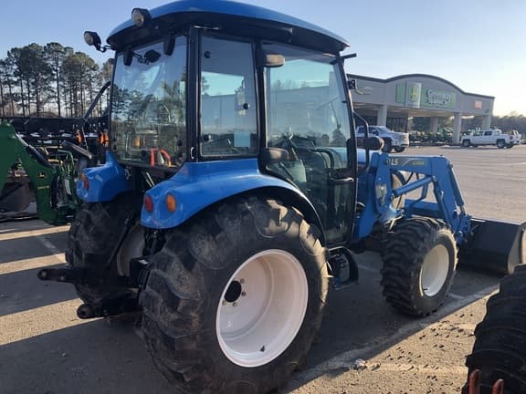 Tractor Zoom - 2017 LS XR4155