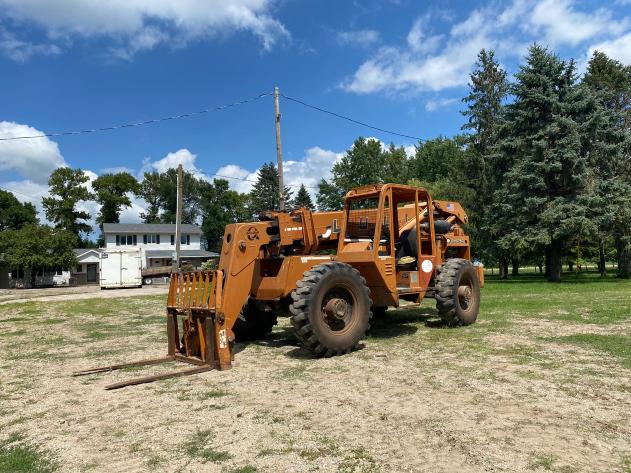 SOLD - Lull 844C-42 Construction with 2,532 Hrs | Tractor Zoom