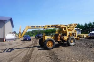 SOLD - Lull 844 Lot No. 5638478 Construction with --- Hrs | Tractor Zoom