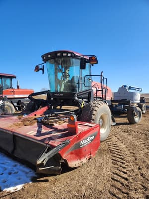 SOLD - MacDon M205 Lot No. 19 Hay and Forage with --- Hrs | Tractor Zoom