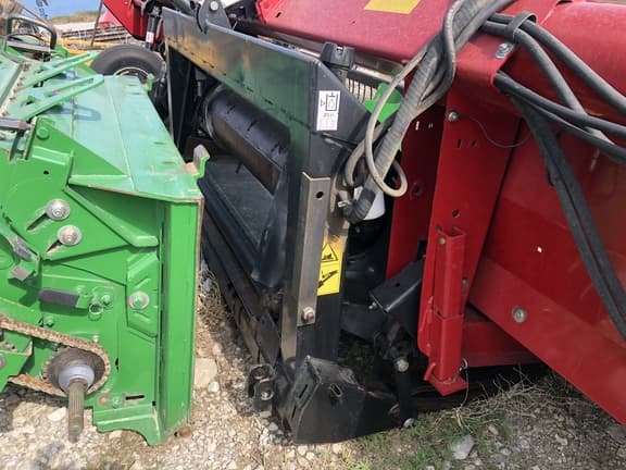 MacDon 972 Stock No. 87643 Harvesting For Sale with 36 ft | Tractor Zoom