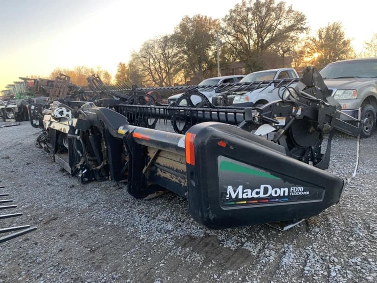 SOLD - MacDon FD70 Harvesting Headers - Platform | Tractor Zoom