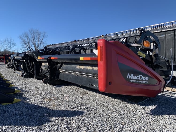 2018 MacDon FD75D Harvesting Headers - Platform for Sale | Tractor Zoom