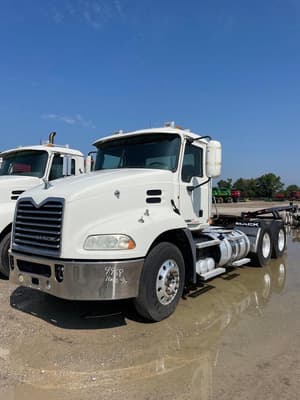 SOLD - Mack CXU613 Lot No. 9968 Other Equipment with 577,965 mi ...