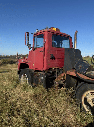 SOLD - Mack DM600 Other Equipment with --- mi | Tractor Zoom