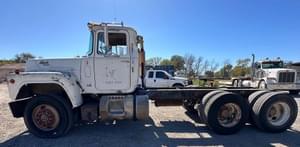 SOLD - Mack R686ST Lot No. 2 Other Equipment with 439,469 mi | Tractor Zoom