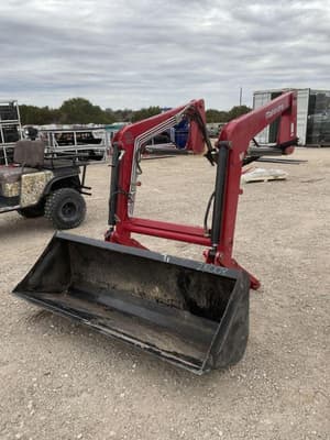 SOLD - Mahindra ML156 Front Loader w/Bucket Other Equipment | Tractor Zoom