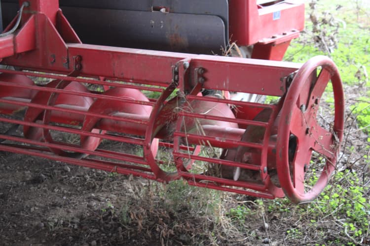 Mainero 2340 Harvesting Grain Baggers for Sale | Tractor Zoom