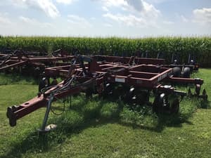 SOLD - M&W 1475 Earthmaster Stock No. 821059 Tillage with --- Shanks ...