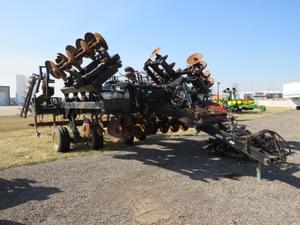 SOLD - M&W Earthmaster 2200F Lot No. 25038 Tillage with 9 Shanks ...