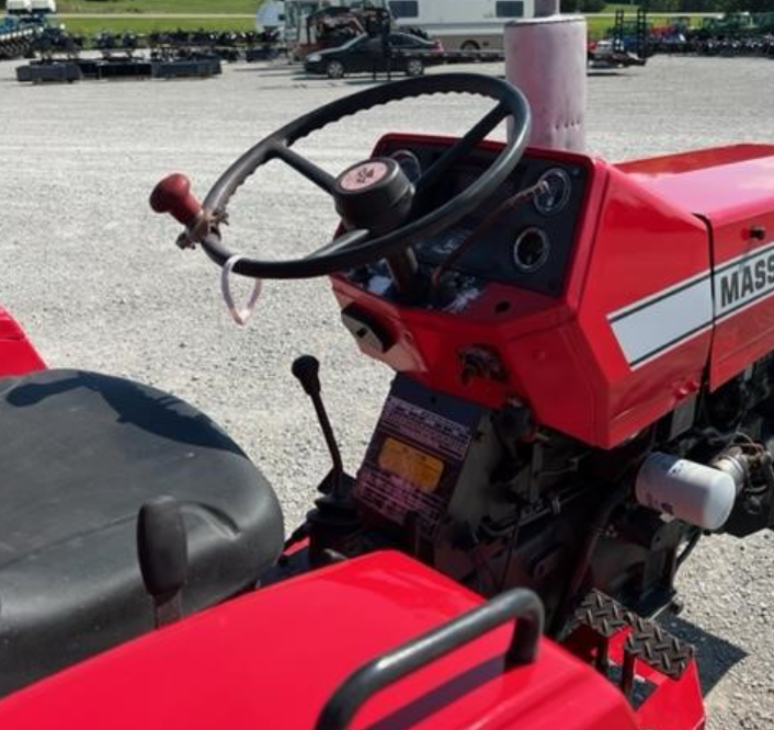 Tractor Zoom - Massey Ferguson 1040