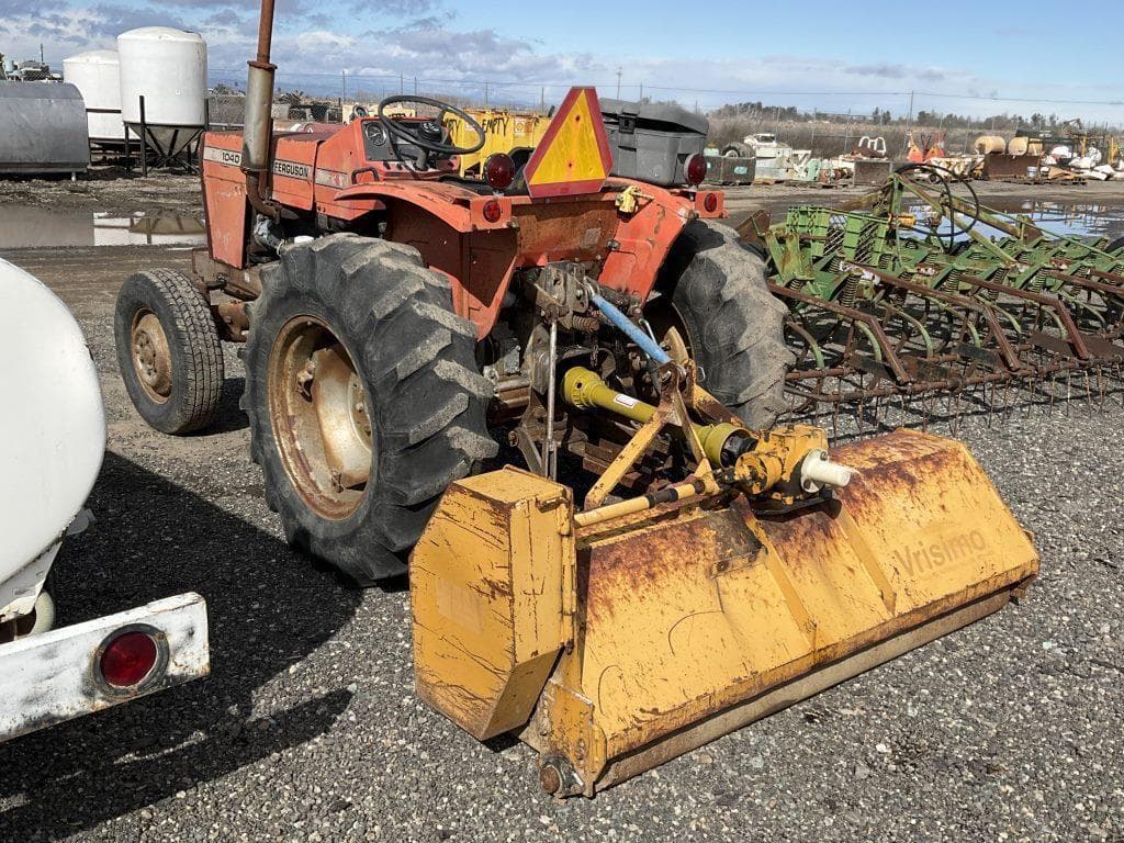 Tractor Zoom - Massey Ferguson 1040