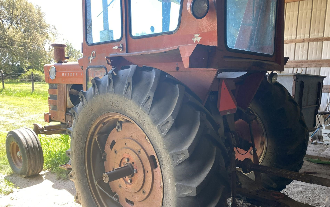 Massey Ferguson 1100 Tractors 100 to 174 HP for Sale | Tractor Zoom