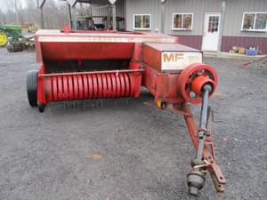 SOLD - MASSEY FERGUSON 124 SQ BALER Hay and Forage with --- Bales ...