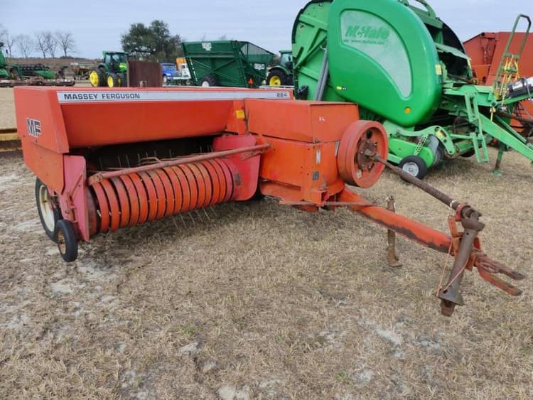Massey Ferguson 224 Hay and Forage Balers - Square for Sale | Tractor Zoom